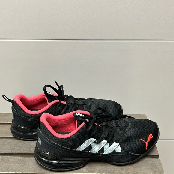 Puma | Shoes | Puma Tennis Shoe | Poshmark